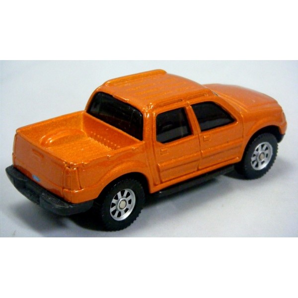 Maisto - Ford Explorer Sport Trac Pickup Truck - Global Diecast Direct